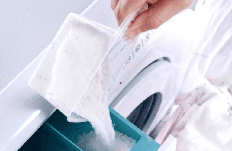 How Does Laundry Detergent Work - Liquid, Powder & Pods