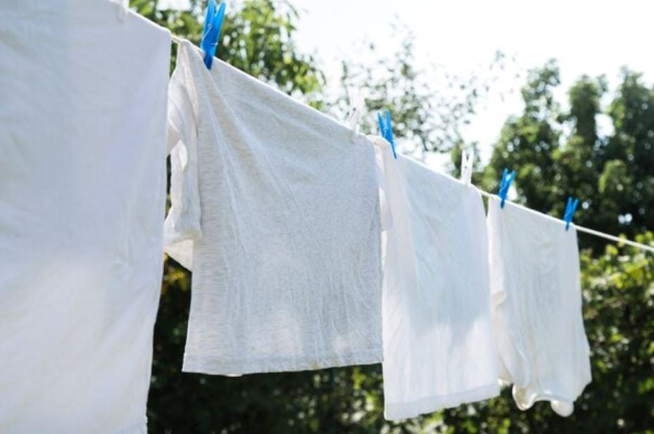 How to Wash White Clothes - Best Washing Instructions