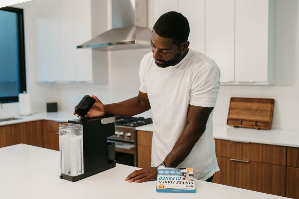 ACTIVE Coffee Maker Cleaner Tablets - Descales & Deep Cleans