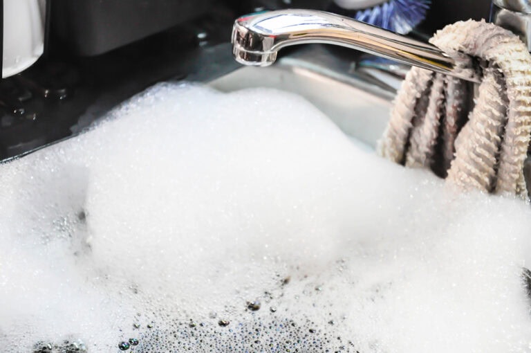 How to Wash Rothy's Flats & Sneakers - Washing Instructions