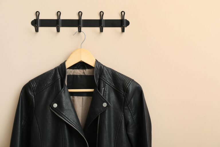 How to Wash Jackets & Winter Coats - Down, Wool & Puffer